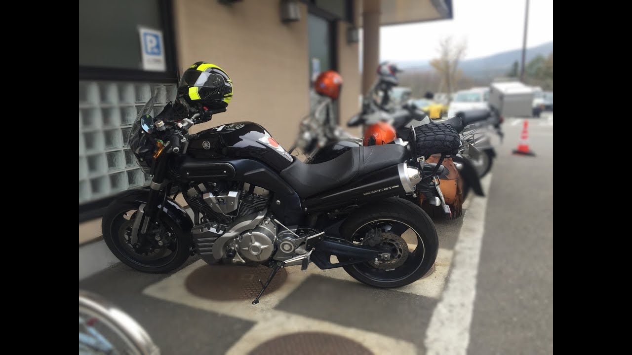 もはや幻か？YAMAHA MT-01(MT-KING)exhaust sound - YouTube