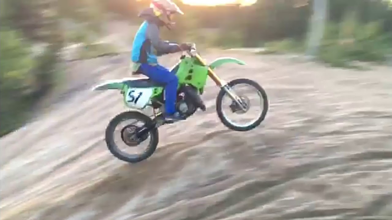 Kawasaki kx 80 1990 edit - YouTube