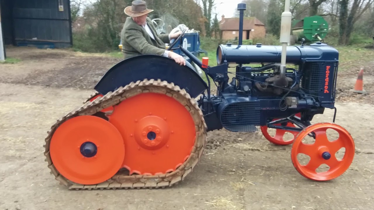 Fordson E27N DG4 Roadless. First run after refurbishment. - YouTube