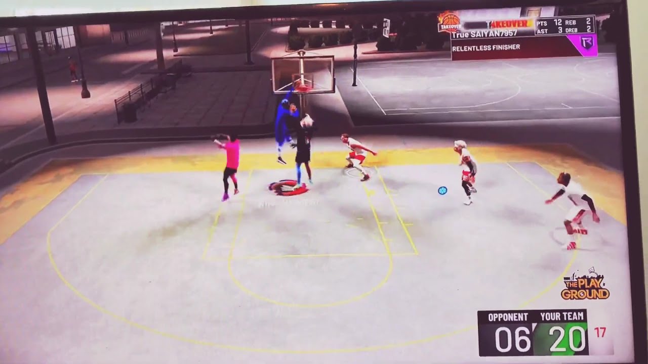 My first contact DUNK - YouTube