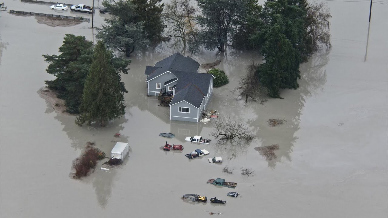 Record flooding in western Washington - YouTube