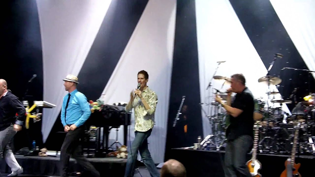 BNL's Concert #2 " Rap & Dance" Ships and Dips IV - YouTube