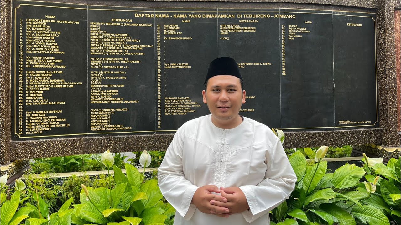 Ziarah Makam Gus Dur - YouTube