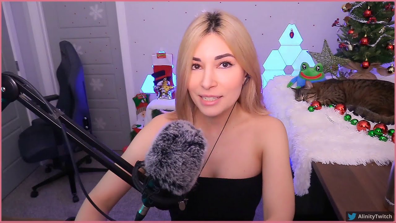 Alinity loves Tits - YouTube