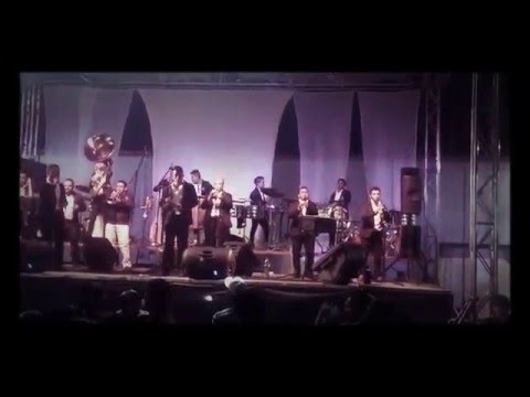 La Exponente Banda Estrellas De San Francisco - YouTube