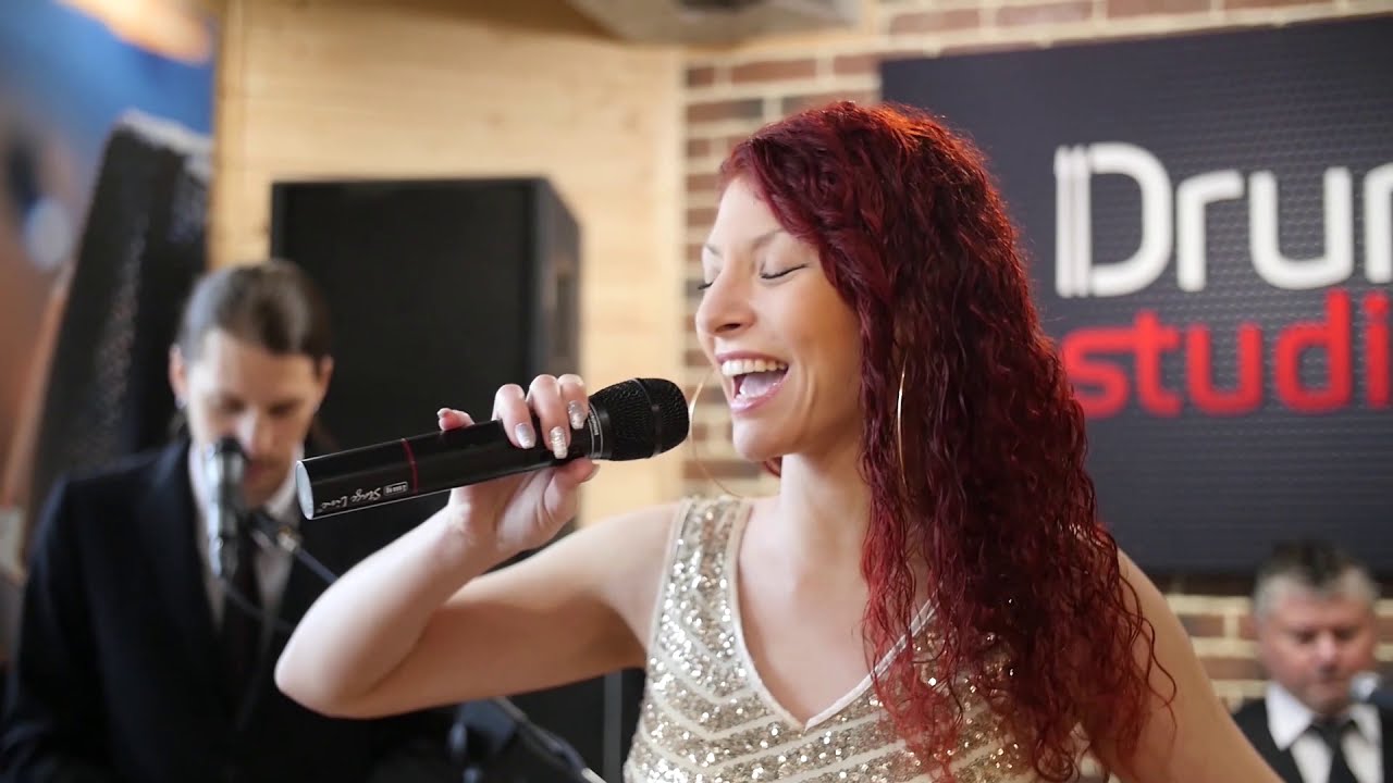 Desislava Ivanova- lead singer - YouTube