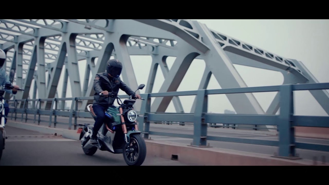 Introducing MIKU Super - YouTube