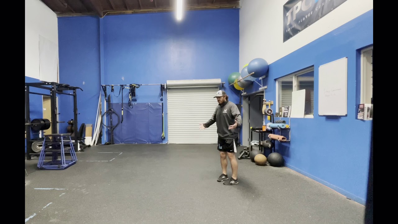 Bow Squat to Corner - YouTube