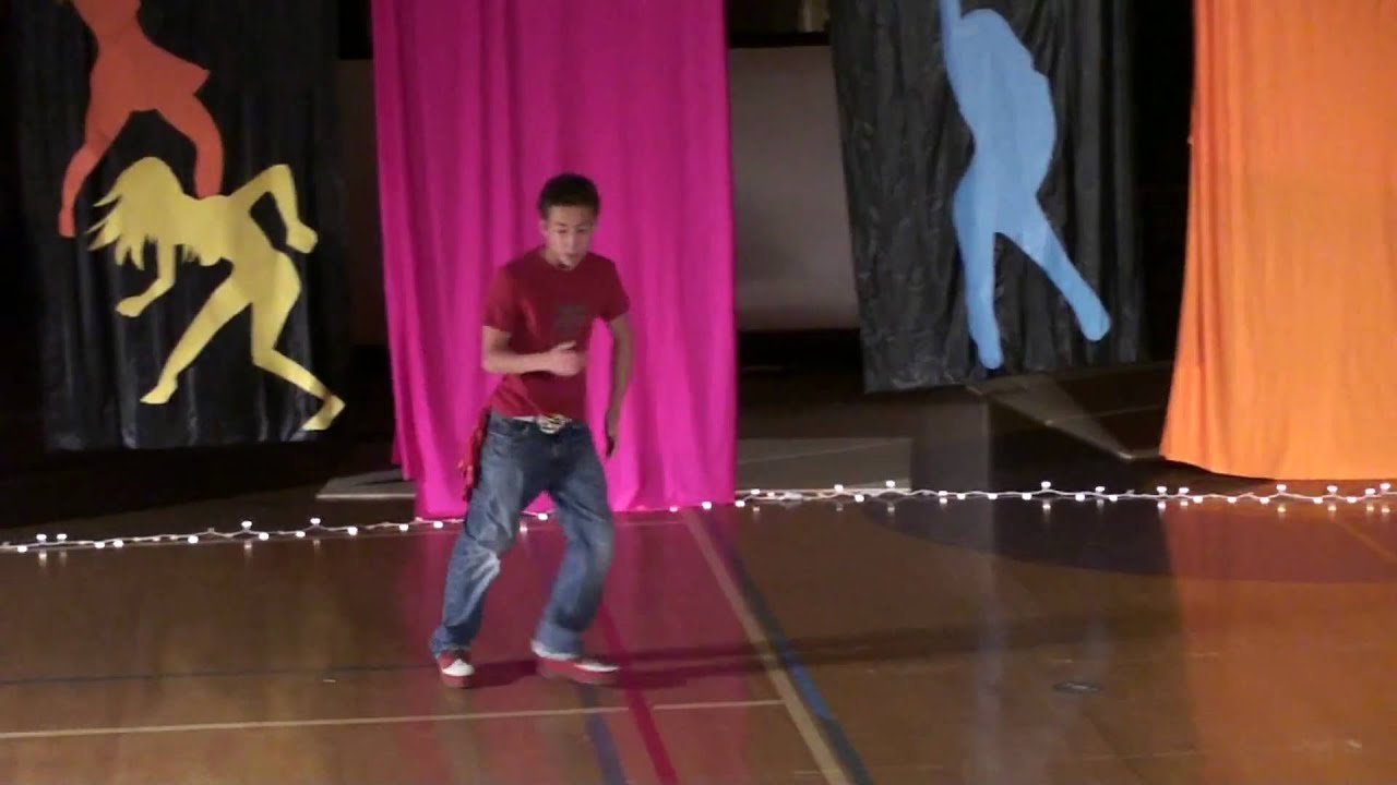 Remy Mock performs at the 2009 Mt. Doug Dance Festival - YouTube