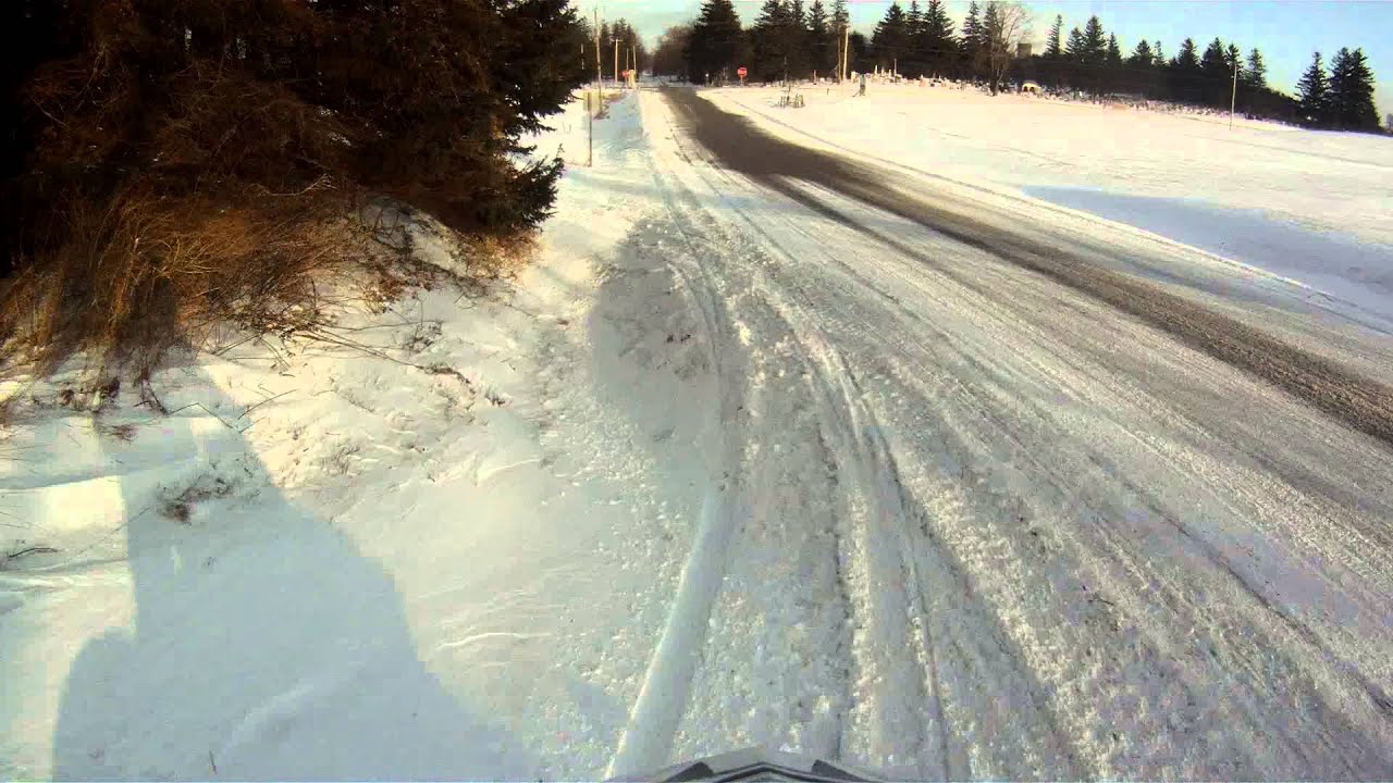 2006 AC Sno Pro 440(MOD) Ditchbanging - YouTube