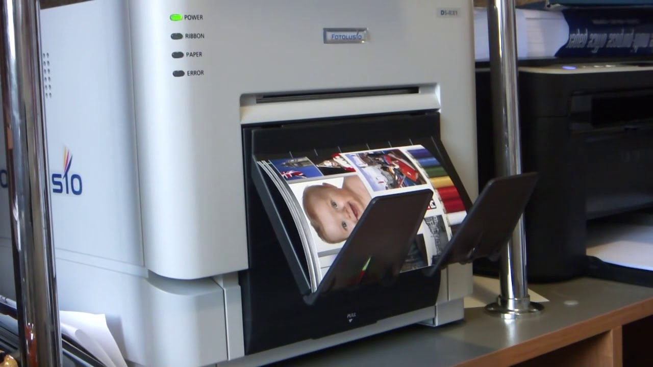 DNP DS RX1 1 photo lab printer 01937269545 - YouTube