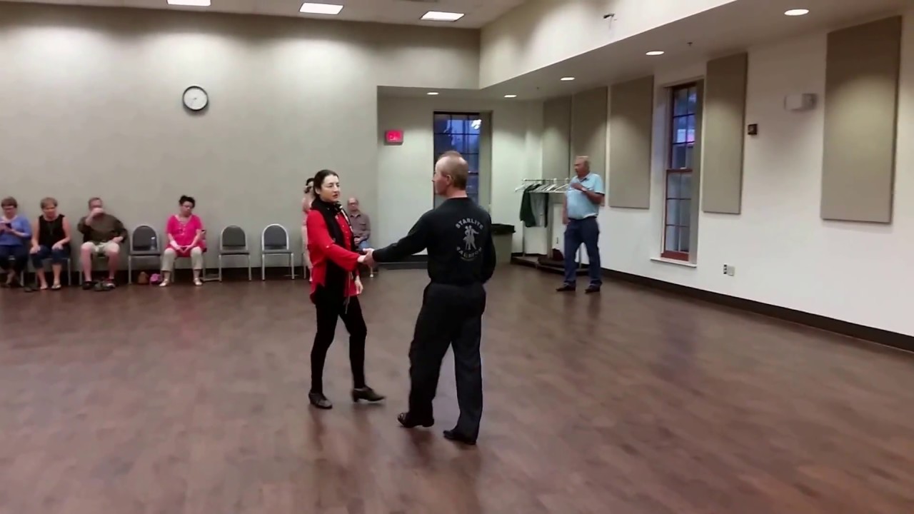 waltz triple twinkle, parallel turns - YouTube
