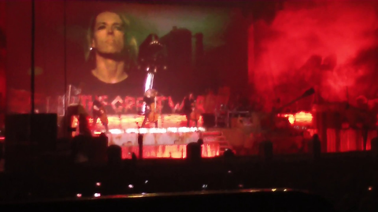 Sabaton feat. Apocalyptica - Angels Calling (Prague 2020) - YouTube