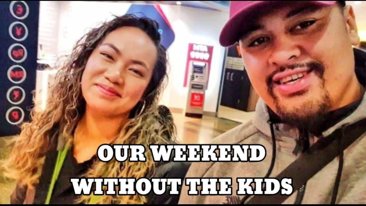 FLYING WITHOUT KIDS & PAPATOETOE NIGHT MARKETS - NZ VLOG 1/3 - YouTube