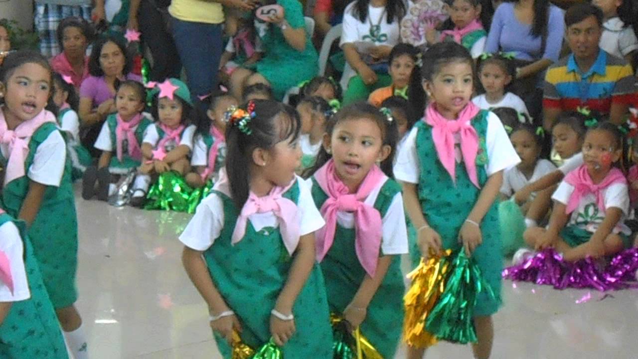 Lana kassandra girl scout cheering - YouTube