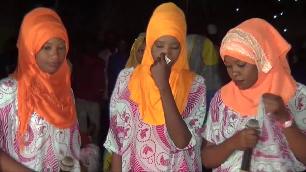 Ukht : Dida kaswida Mpya Zawad ni Zawad Awasomea magharusi live - YouTube