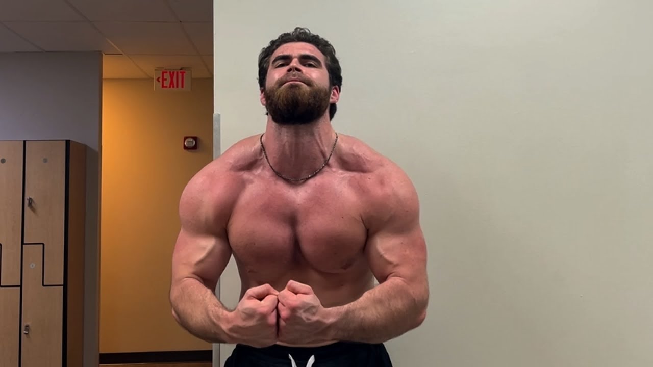 What a 270lb bodybuilder eats when bulking | pt 2 - YouTube