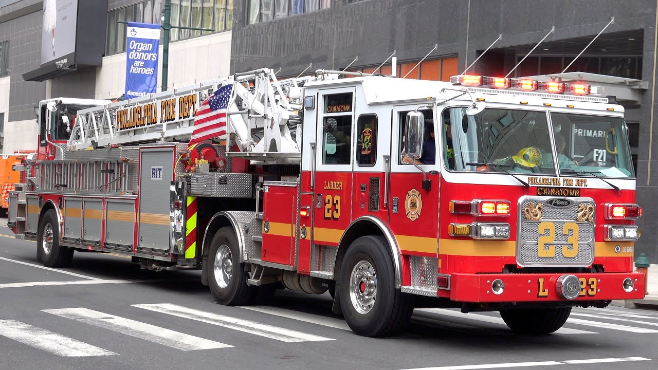 Philadelphia Fire Department Engine 20 & Ladder 23 Responding - YouTube