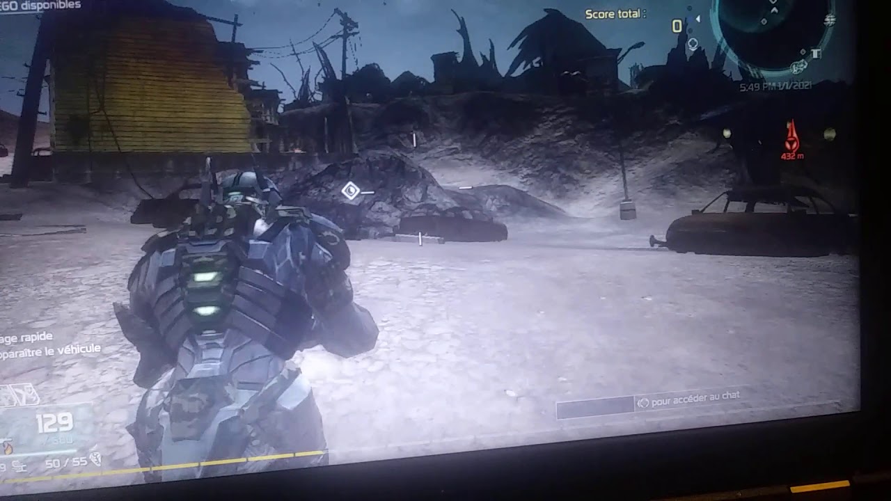 Soldat à sauver qui court dans Defiance / Soldier for to save still ...