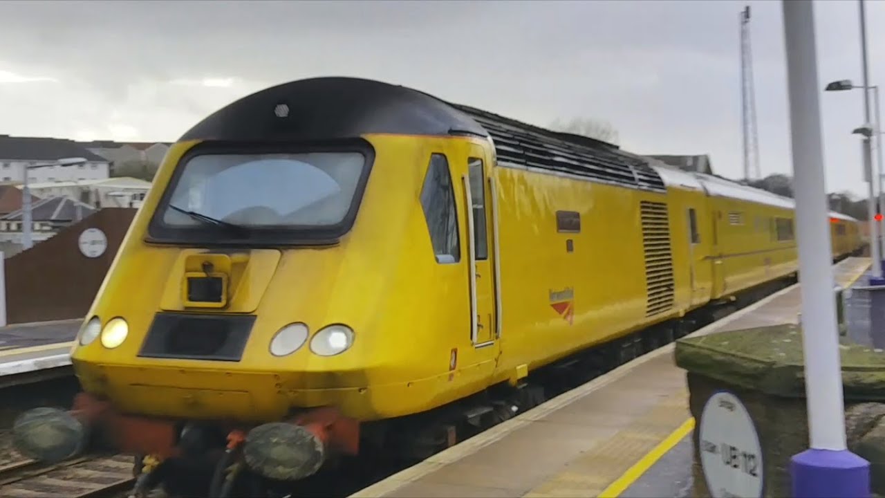Network Rail NMT HST 43013/43014 working 1Q24 @ Bishopbriggs (1/2/16 ...