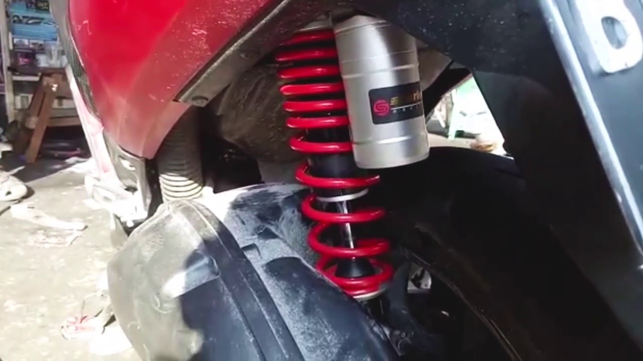SHOCK SCARLET NOS TECH NMAX - YouTube