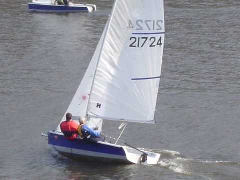 SAILING, LASER 2000 Rudyard Lake Staffs - YouTube