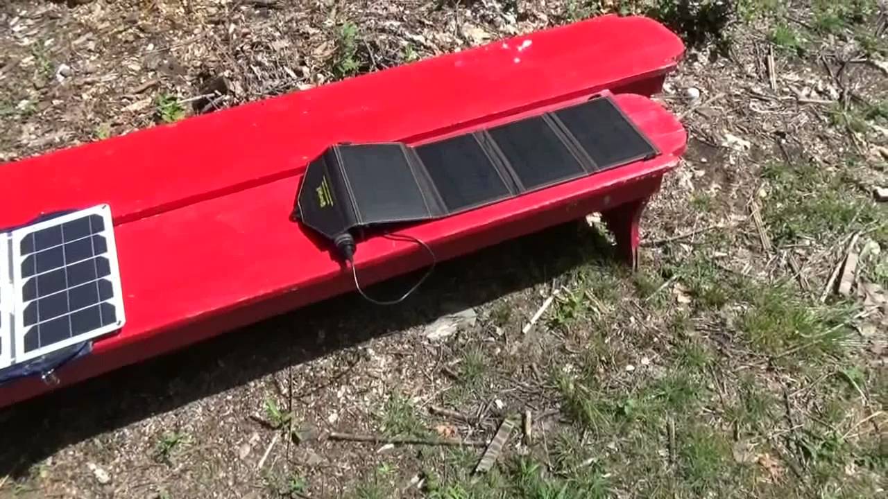 Folding USB Solar Panels Head 2 Head Testing - YouTube