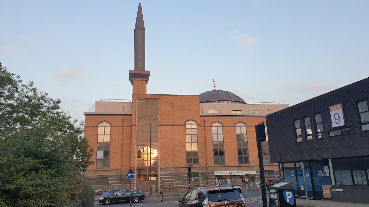 Harrow Central Mosque London | Sights and Sounds - YouTube