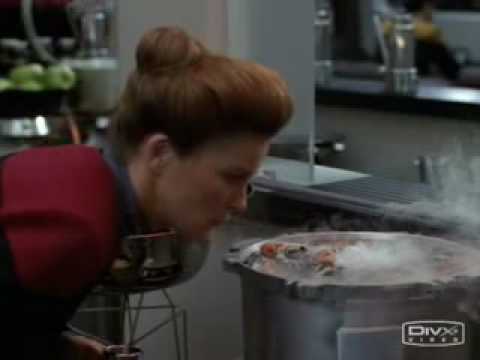 Star trek voyager's kitchen - YouTube