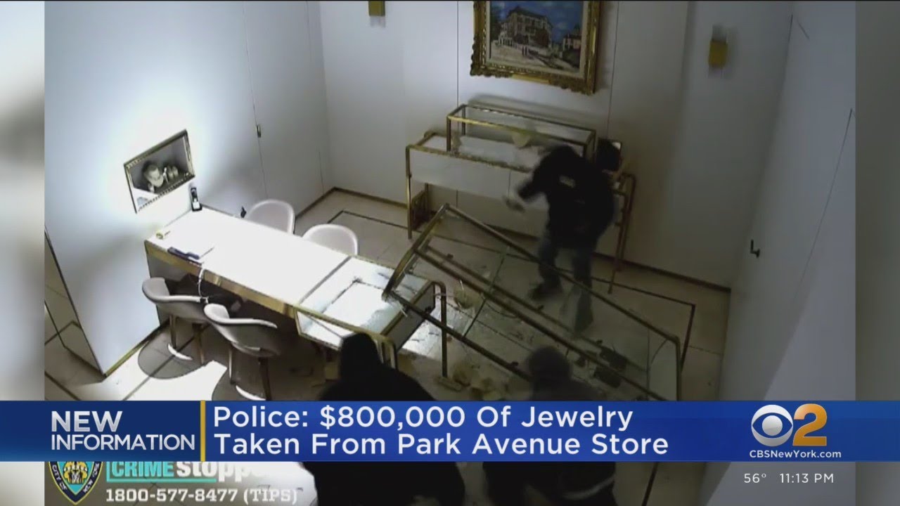 NYPD: Suspects stole $800,000 worth of jewelry in midtown smash and ...