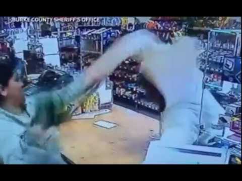 Korkusuz Marketçi Kadın