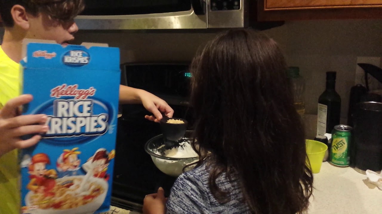 Destiny Makes Rice krispie Treats - YouTube