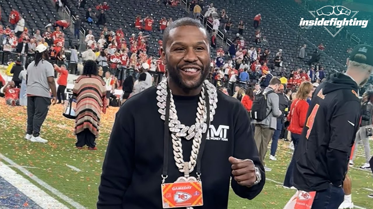 Floyd Mayweather Celebrates With the Chiefs After Winning Super Bowl ...