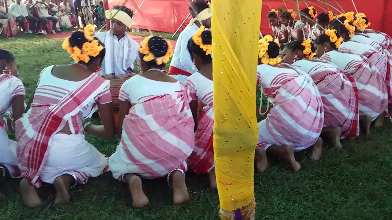 Kharia cultural dance video - YouTube