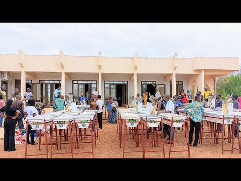 APEDR forme et équipe 50 producteurs du miel dans la Sissili - APEDR BURKINA