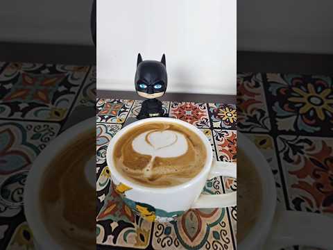 Batman Coffee #shorts #shortvideo #coffee #batman #coffeeart #latte #coffeeaddict #tulip #morning