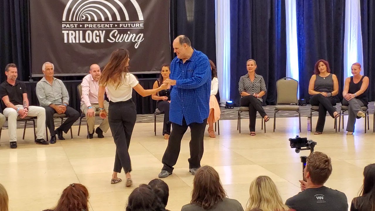 Joh Lindo & Jessice (Cox) McCurdy. Legends! Trilogy Swing 2019. - YouTube