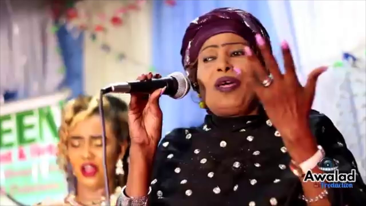 *Khadra Cumar Dhuule Ahun | Uroonaw Naftadiyo Hees Macaan - YouTube *Khadra Cumar Dhuule Ahun | Uroonaw Naftadiyo Hees Macaan - YouTube