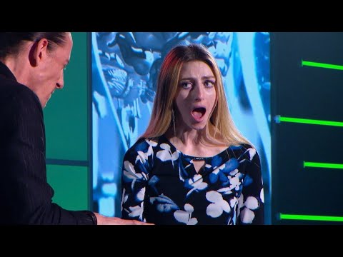 Wayne Hoffman on Masters of Illusion - Eating Glass - YouTube