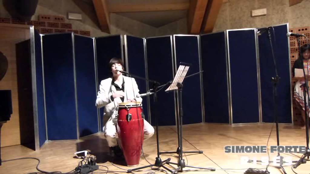 Simone Forte in "Pace" LIVE cover - YouTube