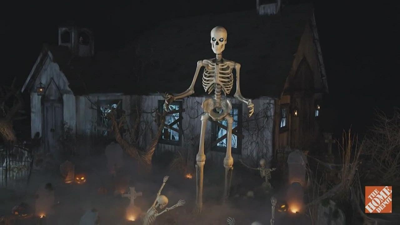 Yes, Thanksgiving skeletons are a thing now - YouTube