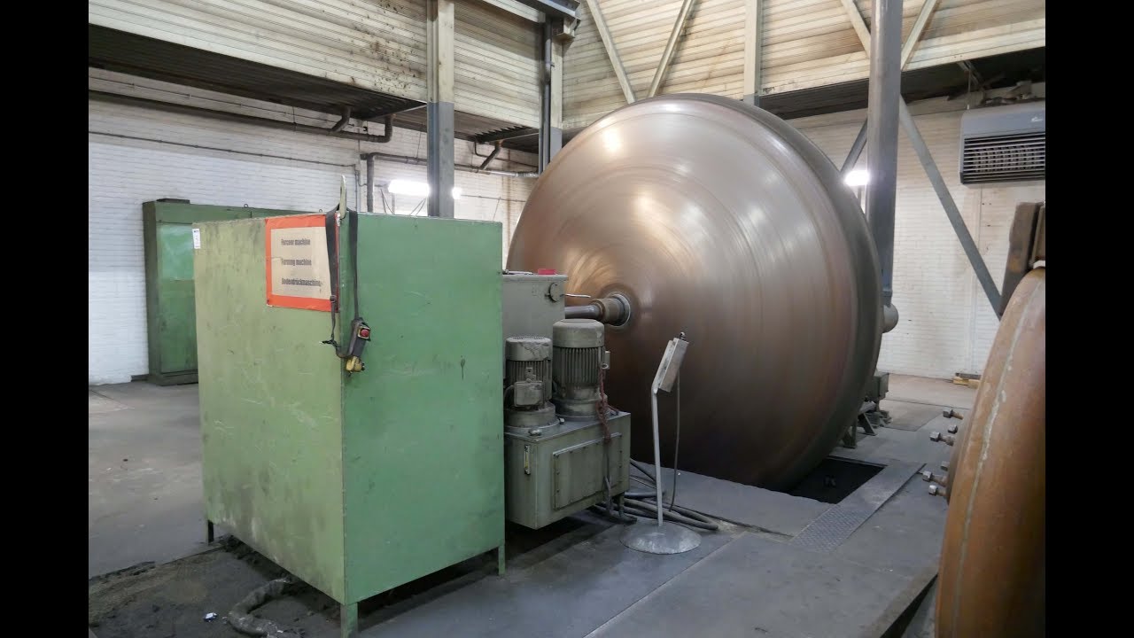 3943 = 2 - 2 Leifeld spinning lathe PLB 1800 MACH4METAL - YouTube