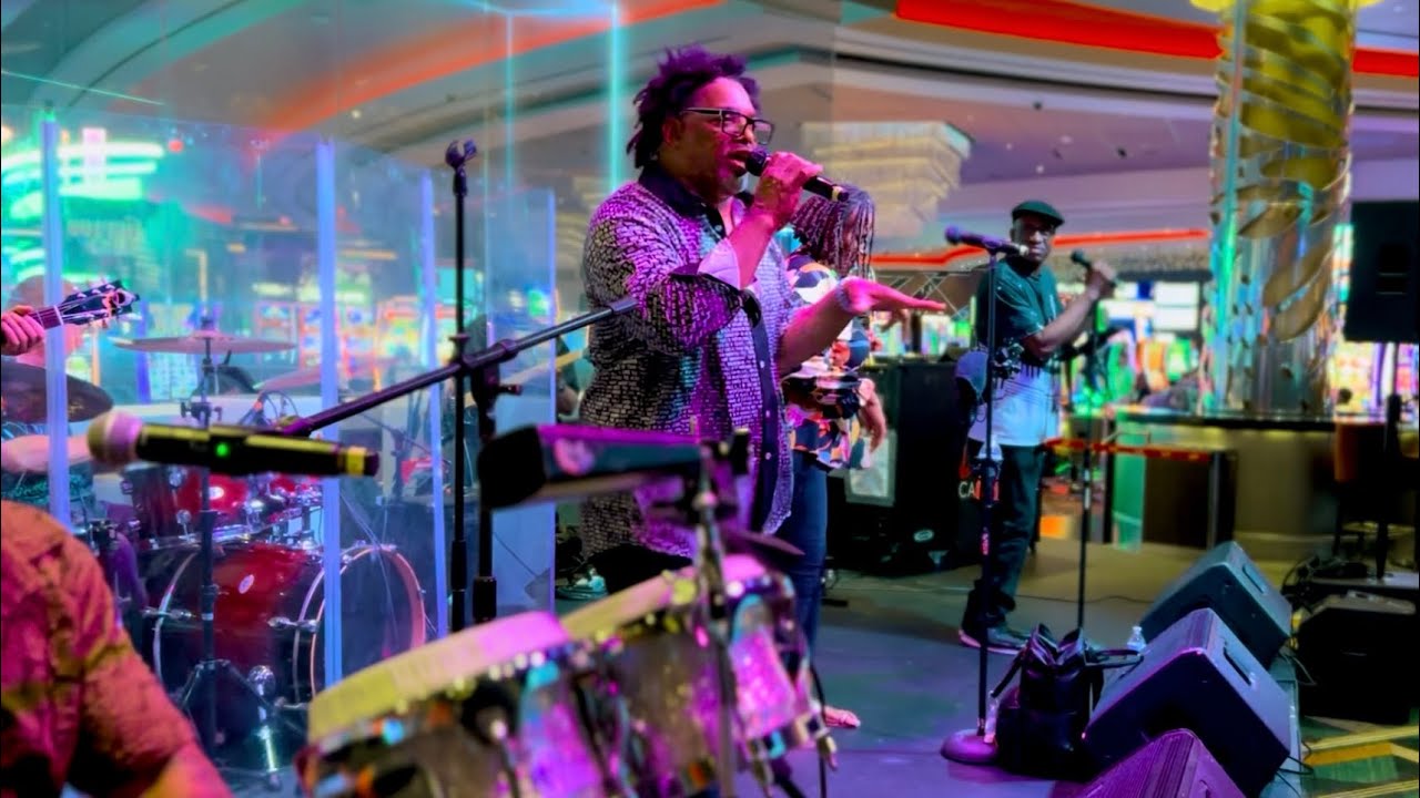 5 of 6 Uptown Funk - Funk Daddy in 1080 HDR at Live! Casino Philly ...
