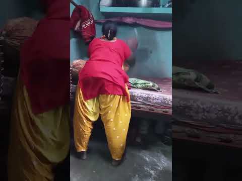 Desi aunty cleaning vlog #india #funny #bangladesh #pakistan #viral #vlog #vabi 