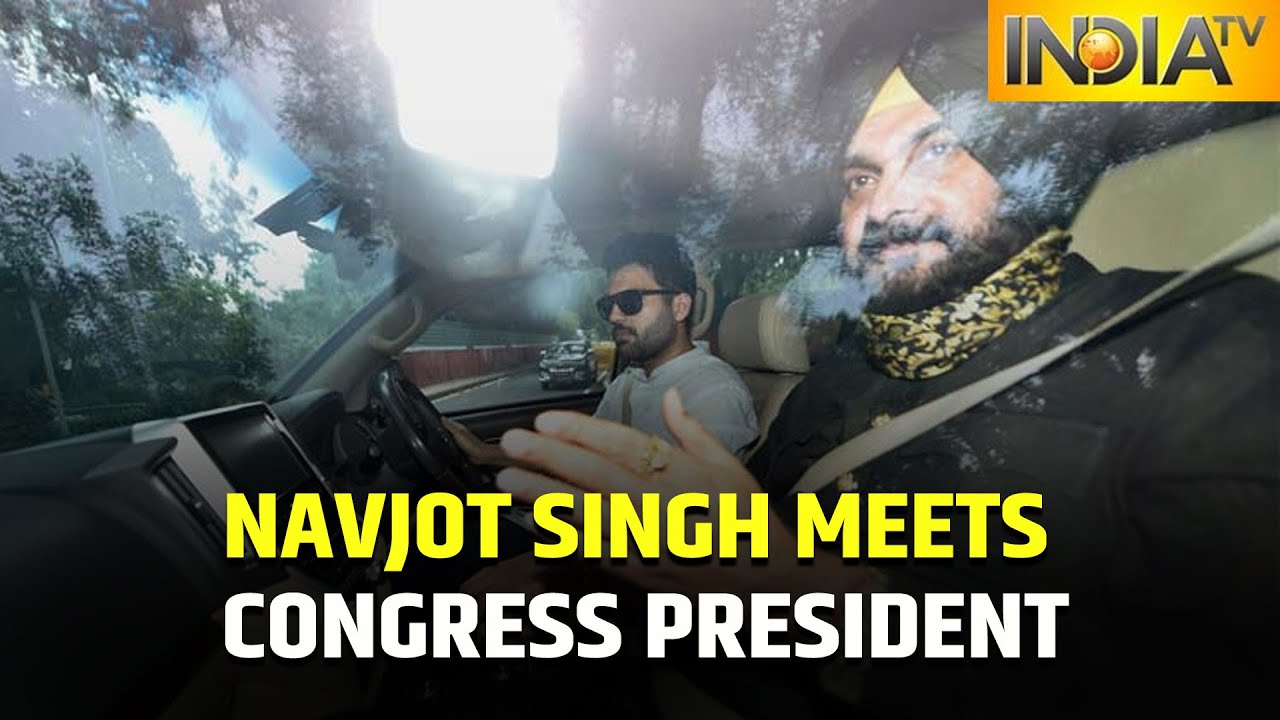 Navjot Singh Meets Sonia Gandhi At 10 Janpath - YouTube