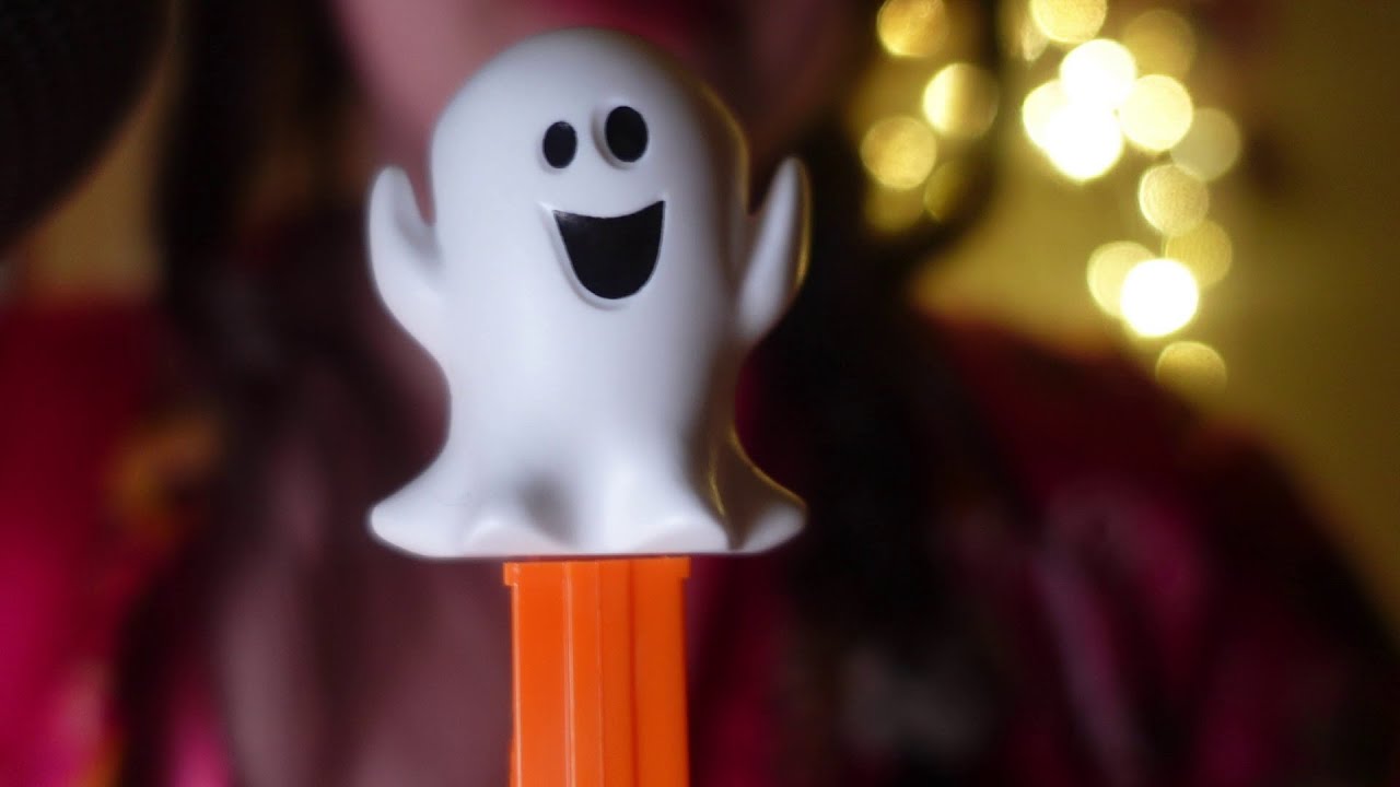 Ghost Pez 👻 | ASMR - YouTube