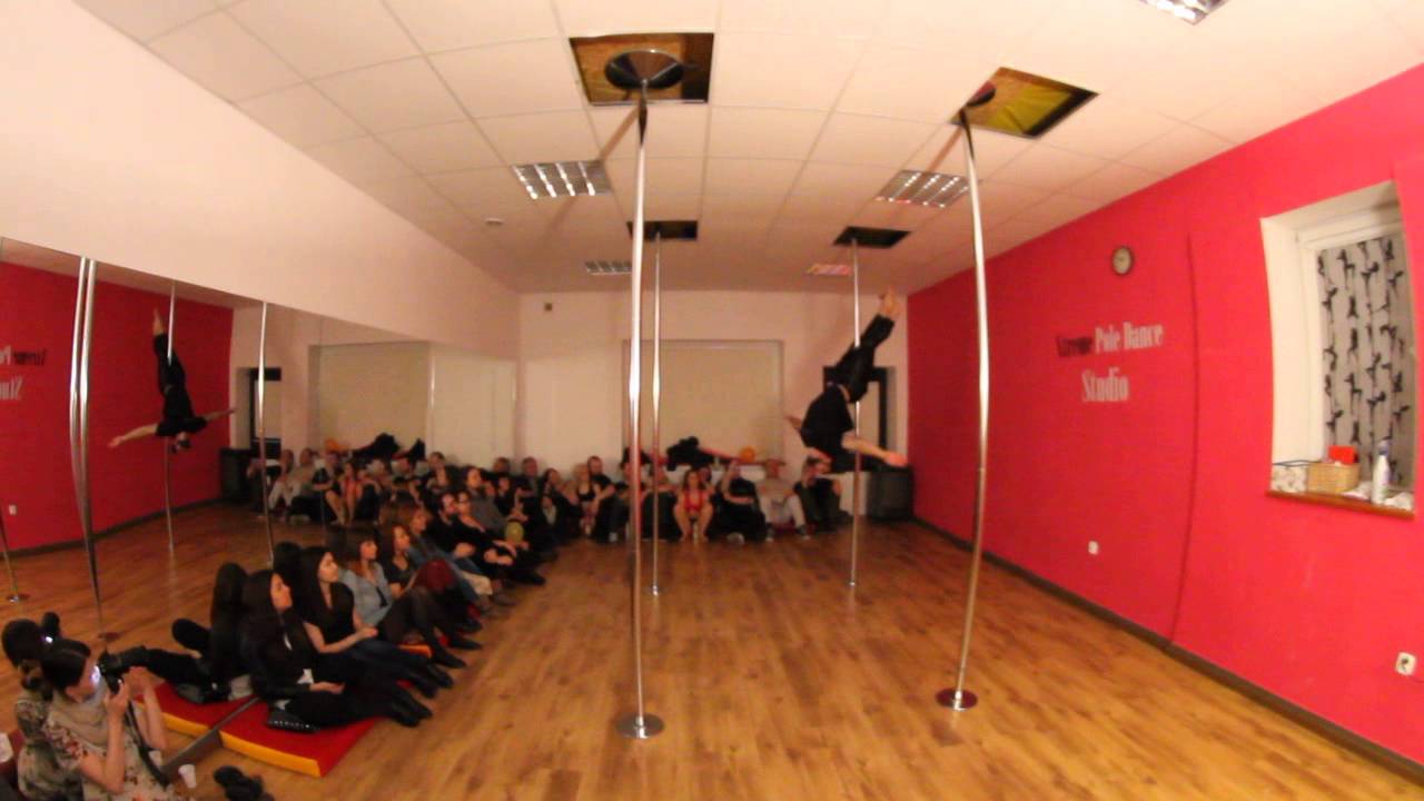 cat pole dance - YouTube