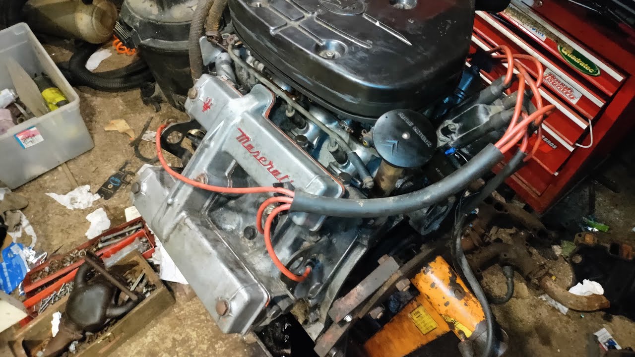 Citroen SM engine complete - YouTube