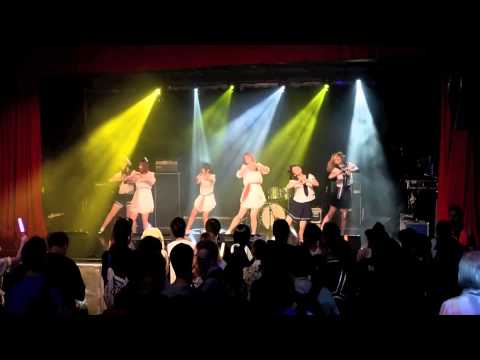 Dot Bikini - Cinnamon Purin x MK Dance Collaboration, Hyper Japan July 2015