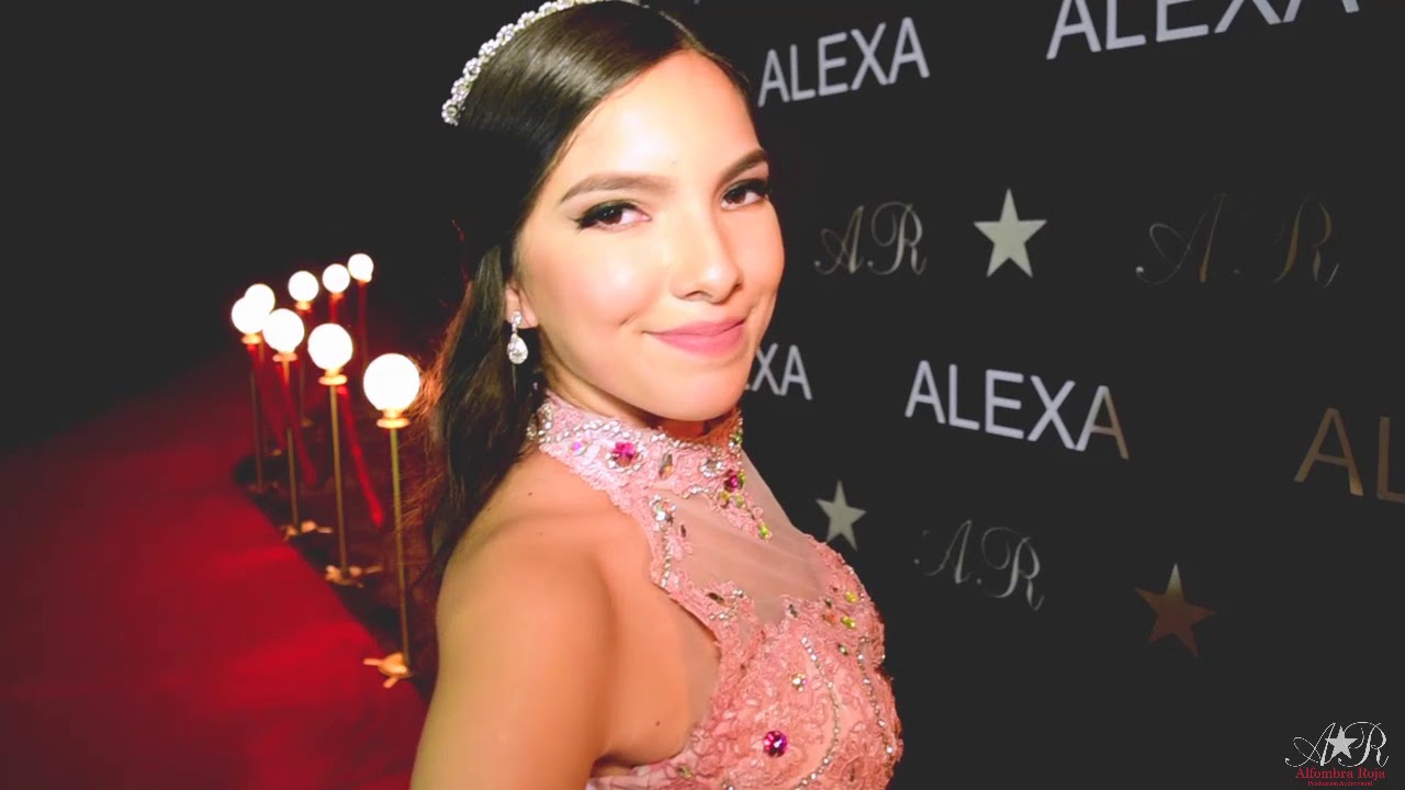 Trailer Alexa - YouTube